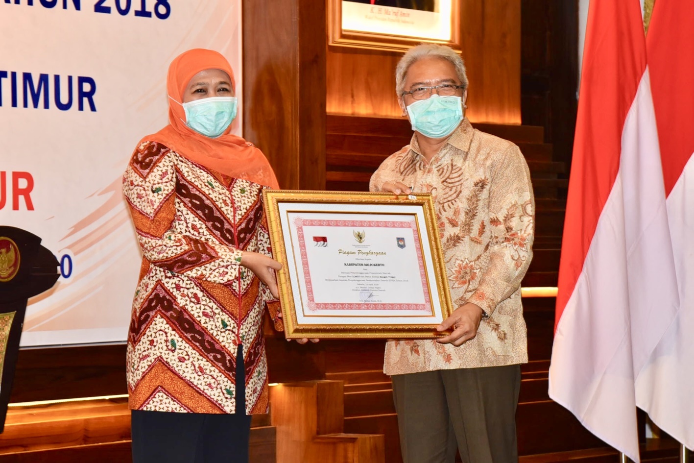 Bank Jatim Gelar Puncak Undian Tabungan Simpeda 2022 di Tuban - Neo-Demokrasi