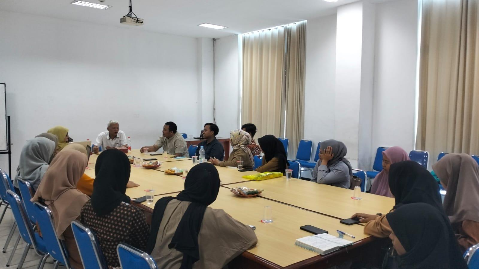 Administrasi Publik Umsida Gelar FGD Transformasi Kampanye Politik ...